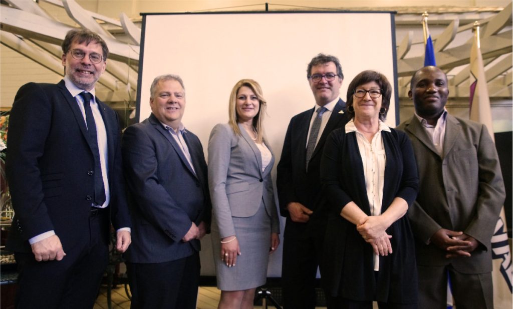 Laval dévoile son plan en matière d’immigration - Courrier Laval