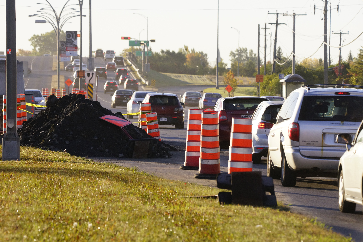 Travaux sur Curé-Labelle: la Ville fait des ajustements - Courrier Laval