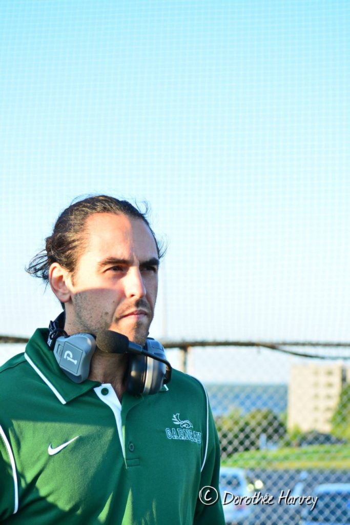 David Caron poursuit sa carrière avec les Ravens - Courrier Laval