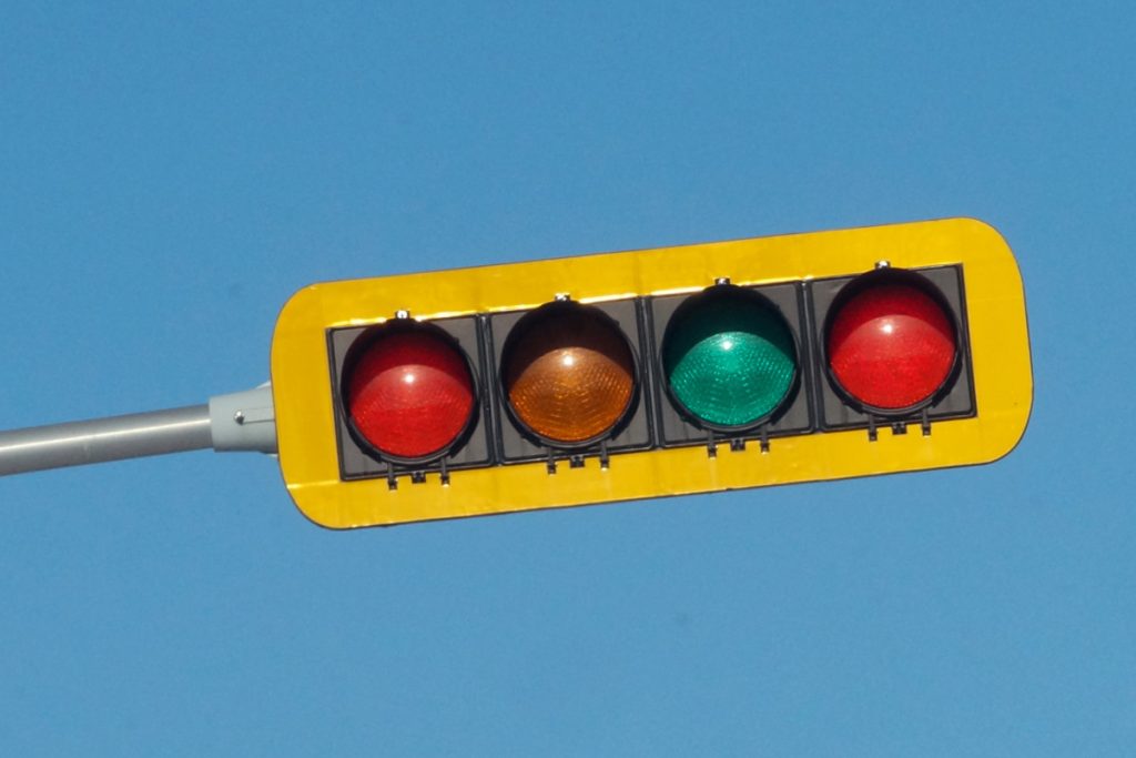 Feux de circulation intelligents pour le transport en commun - Courrier ...