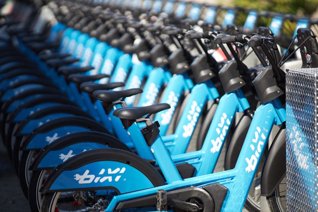 BIXI arrive avec 40 nouveaux vélos électriques - Courrier Laval