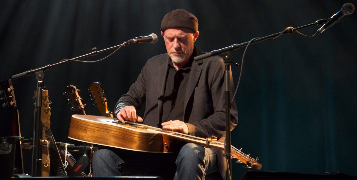 Harry Manx se réinvente en solo - Courrier Laval