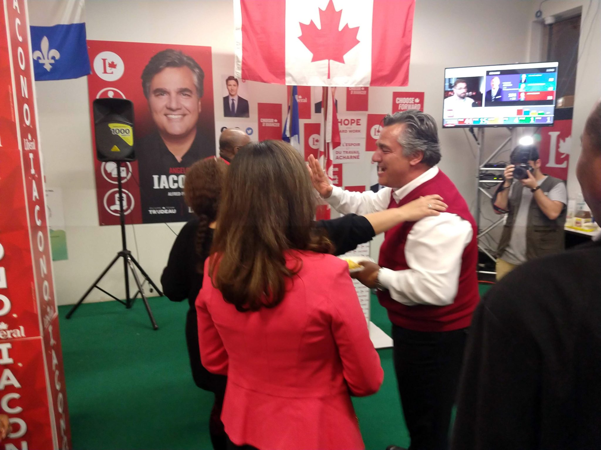 Laval demeure rouge - Courrier Laval