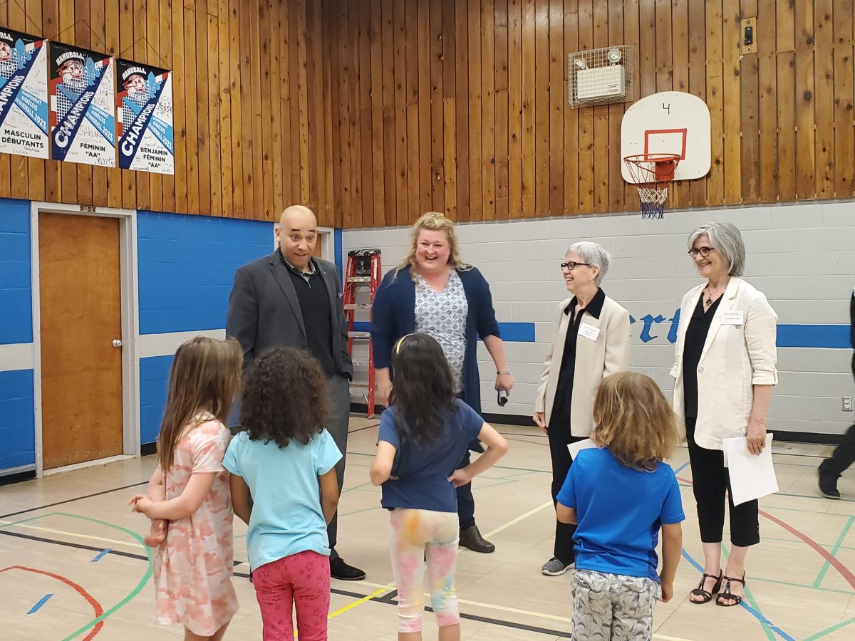 L’école du Parc découvre La beauté du monde - Courrier Laval