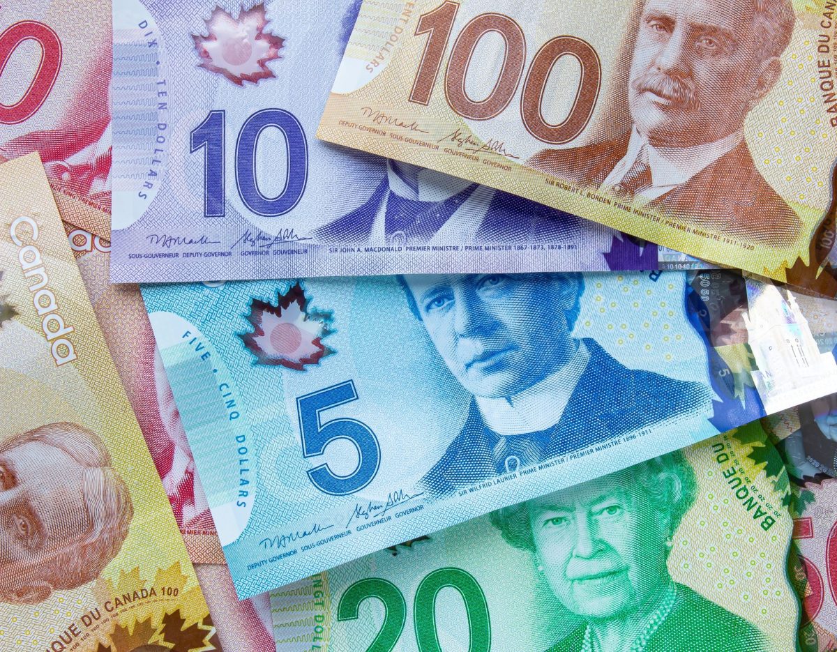 Plusieurs attendent toujours leur chèque - Courrier Laval