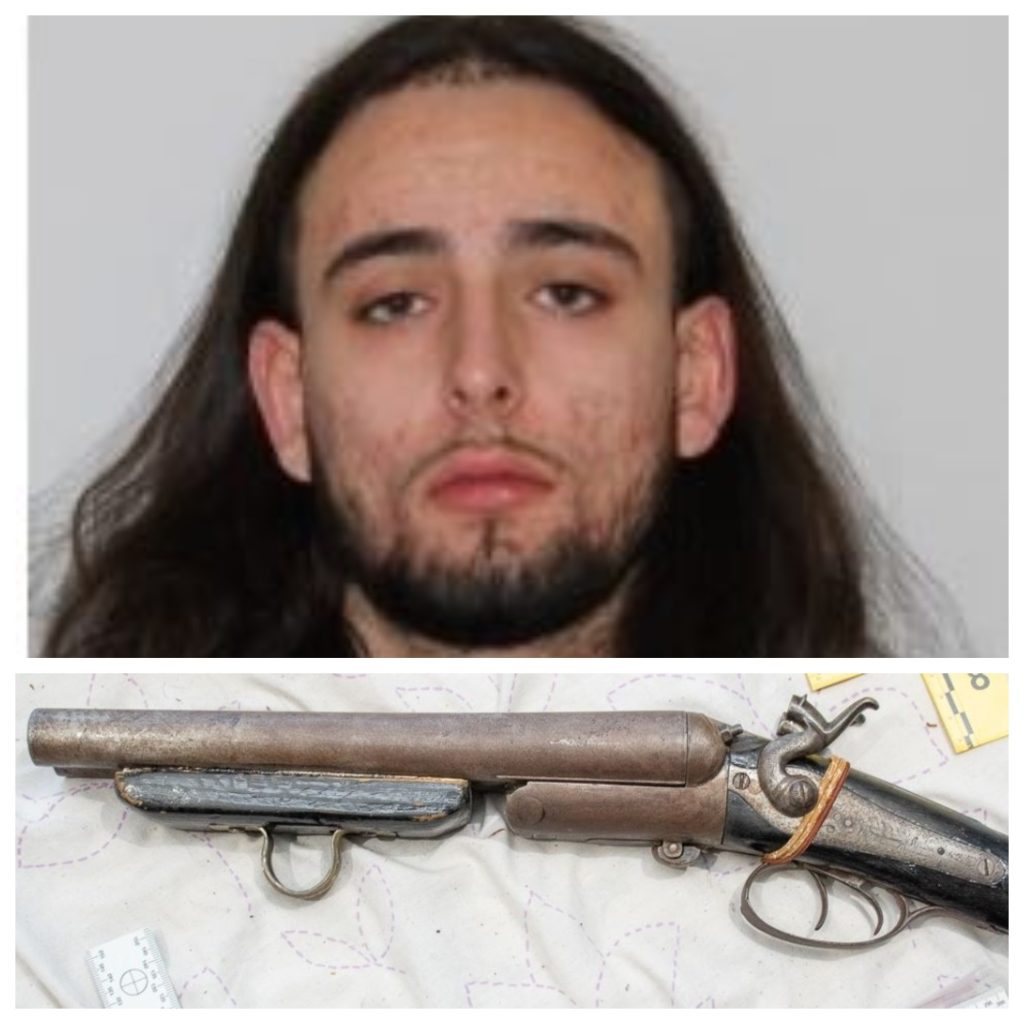 Arrestation et trois armes saisies à Laval