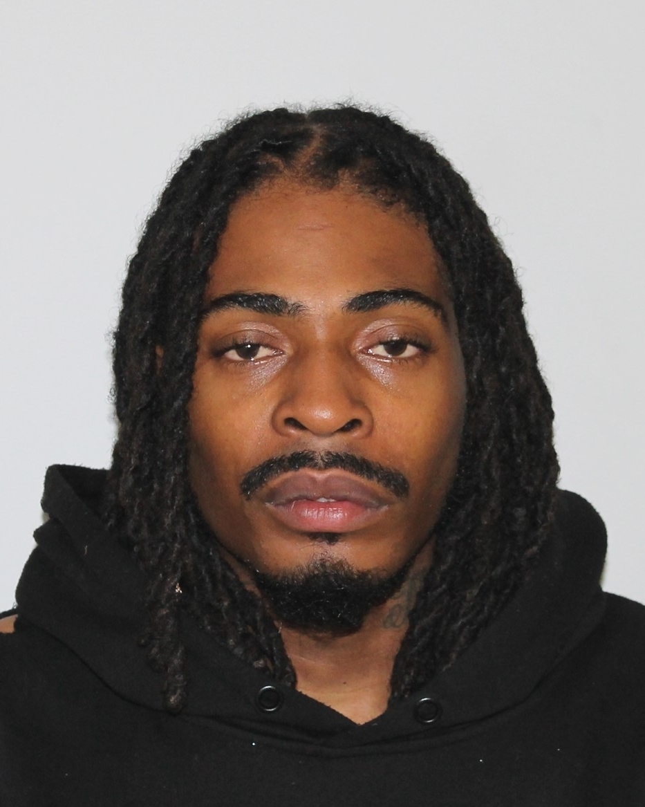 Arrestation et arme saisie liées à un incident de violence urbaine