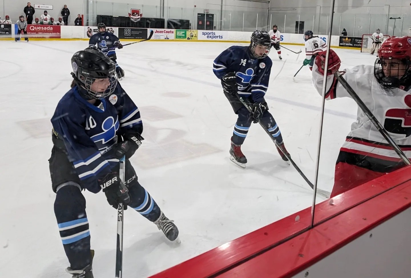 Hockey féminin : prendre de l’expérience malgré la défaite