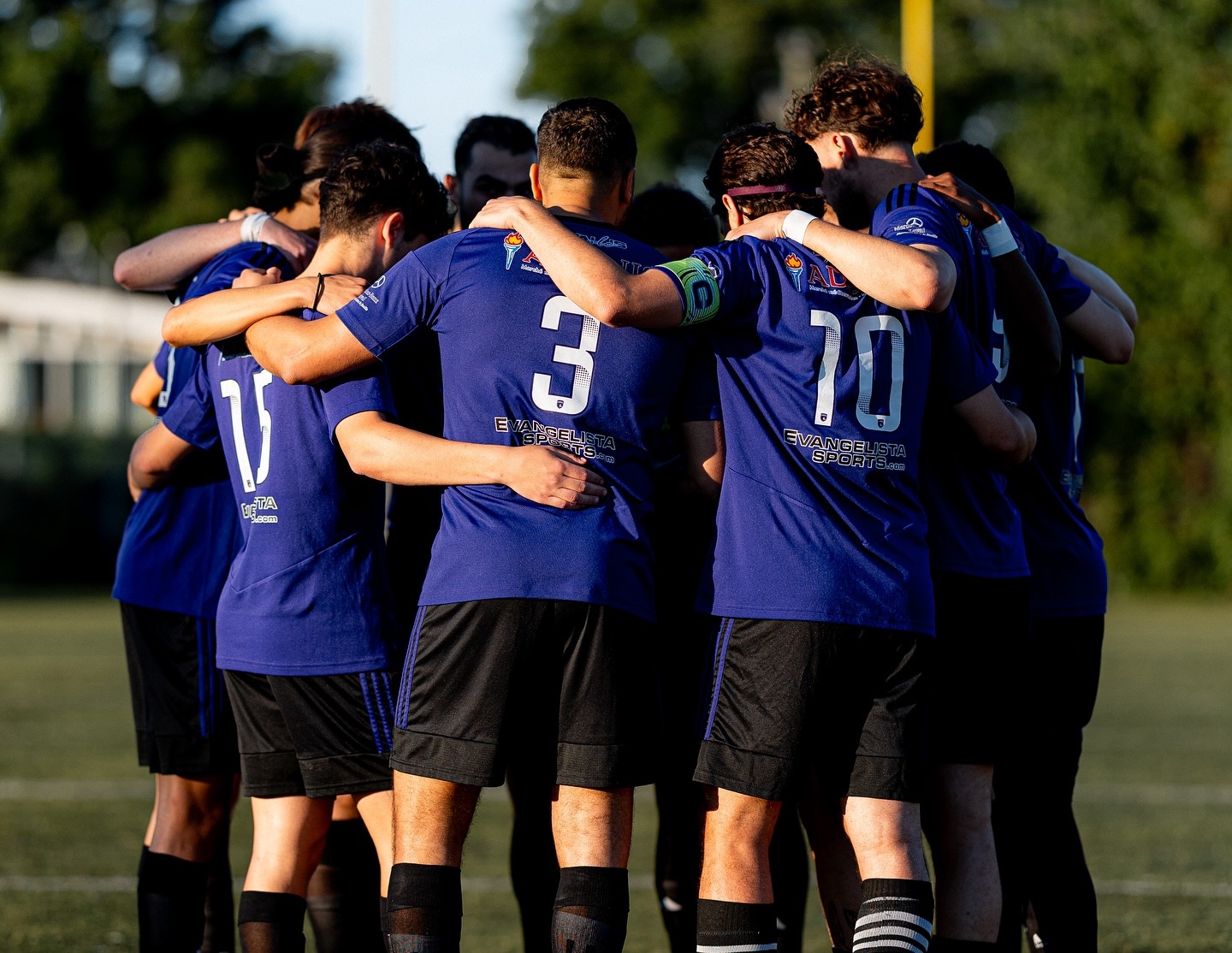 Le FC Laval au sommet de la PLSQ à la mi-saison