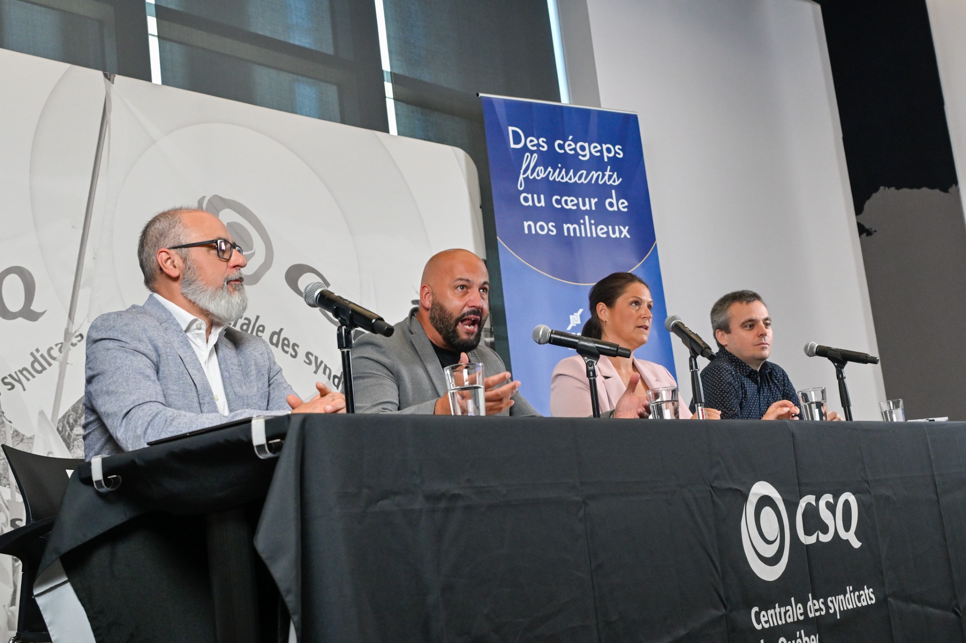 Les cégeps manquent d’amour selon les syndicats