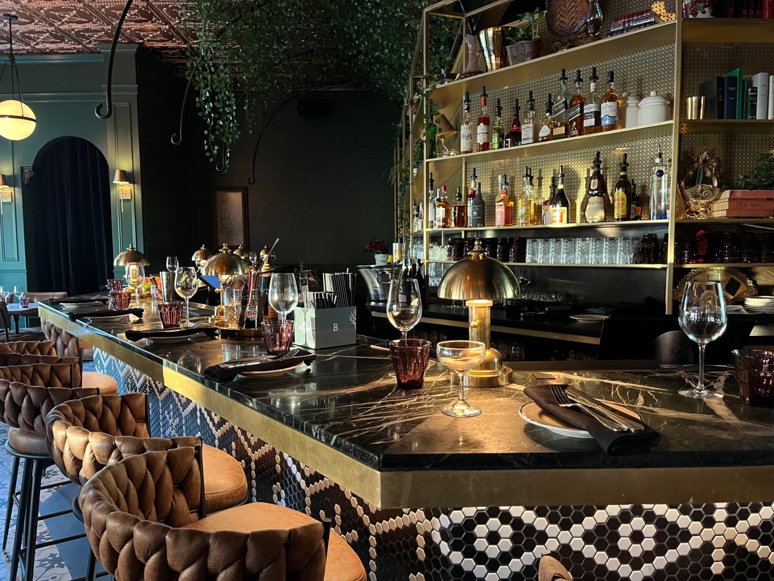 Nouveau restaurant à Laval: l'animateur vedette Benoit Gagnon vous ...