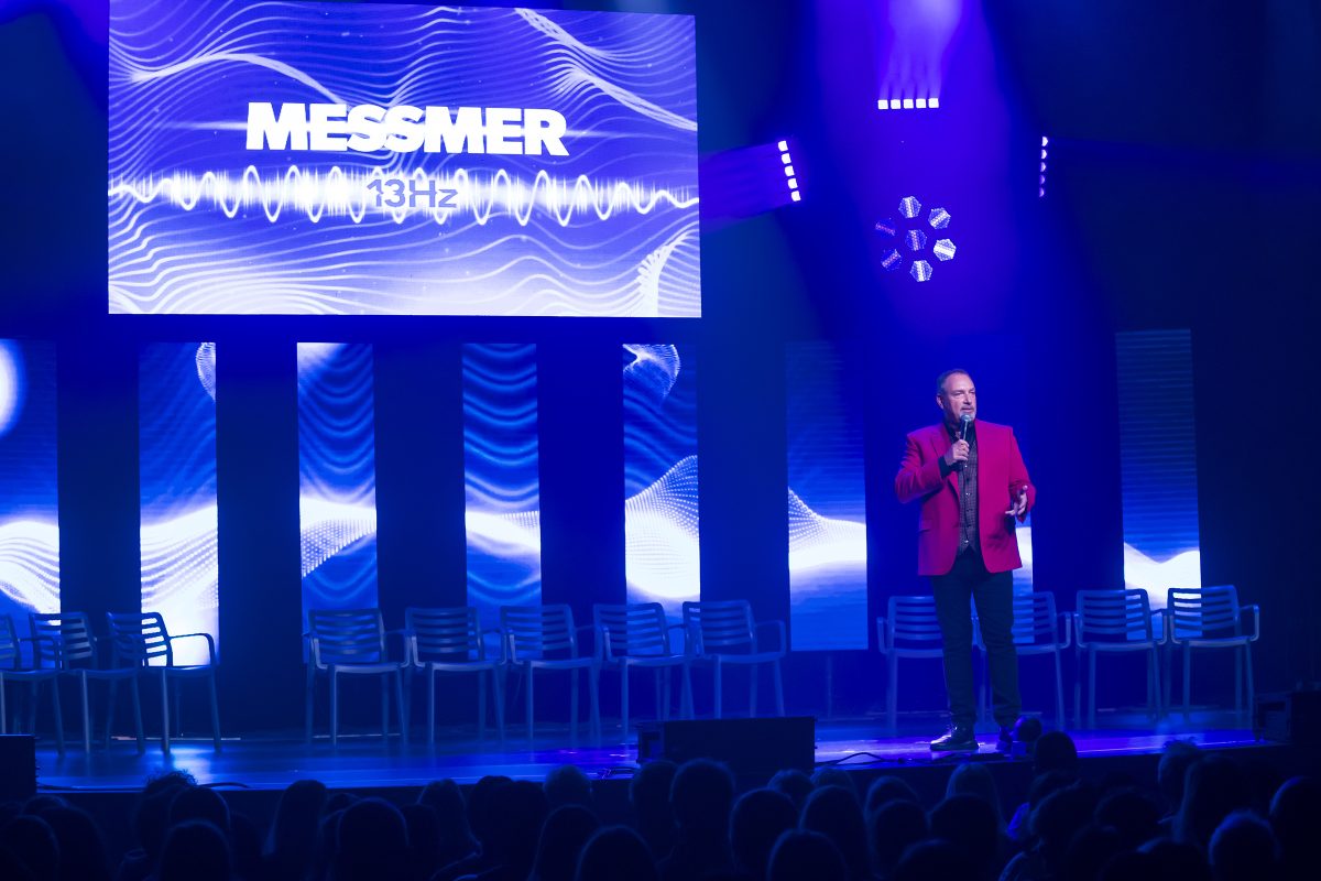 Messmer unit musique et hypnose dans 13Hz - Courrier Laval