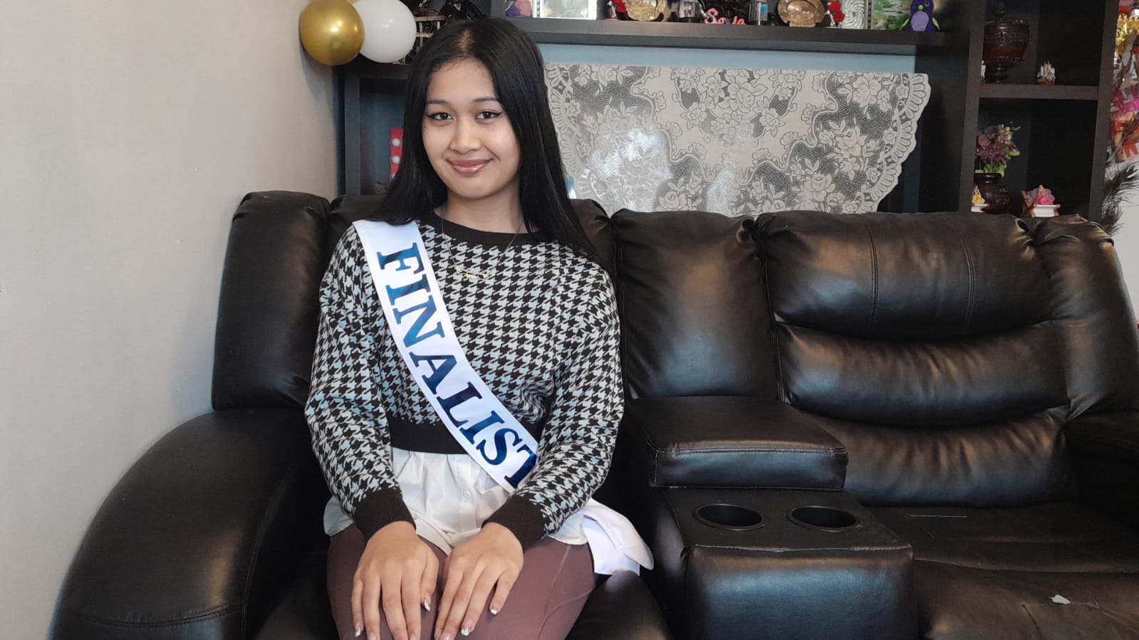 La Lavalloise Sereyleapphea Ngeth finaliste à Miss Teen Québec