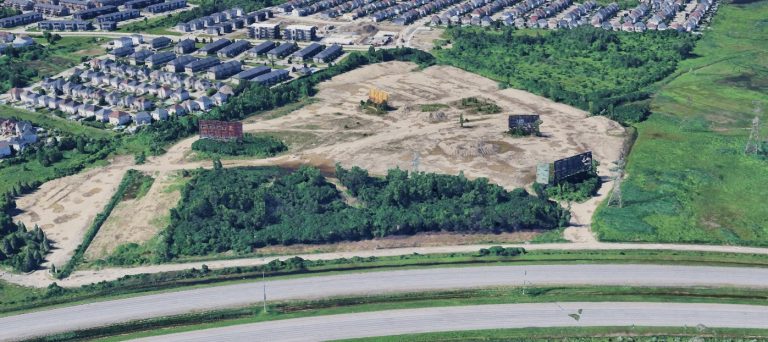 Coup d’envoi d’un projet de 325 M$ sur le site du défunt Ciné-Parc Laval