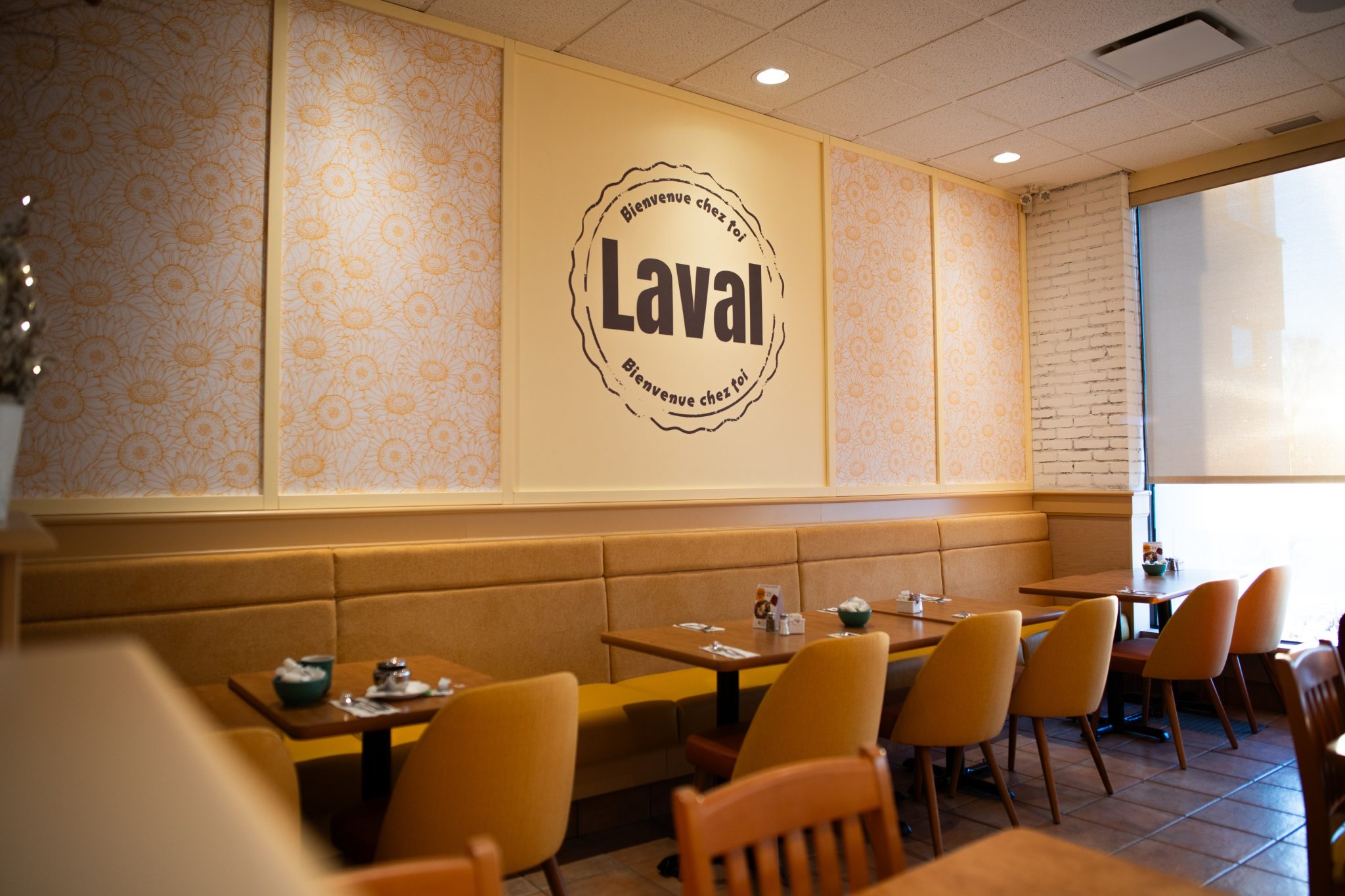 Nouveaux décor et menu au restaurant Cora de Chomedey