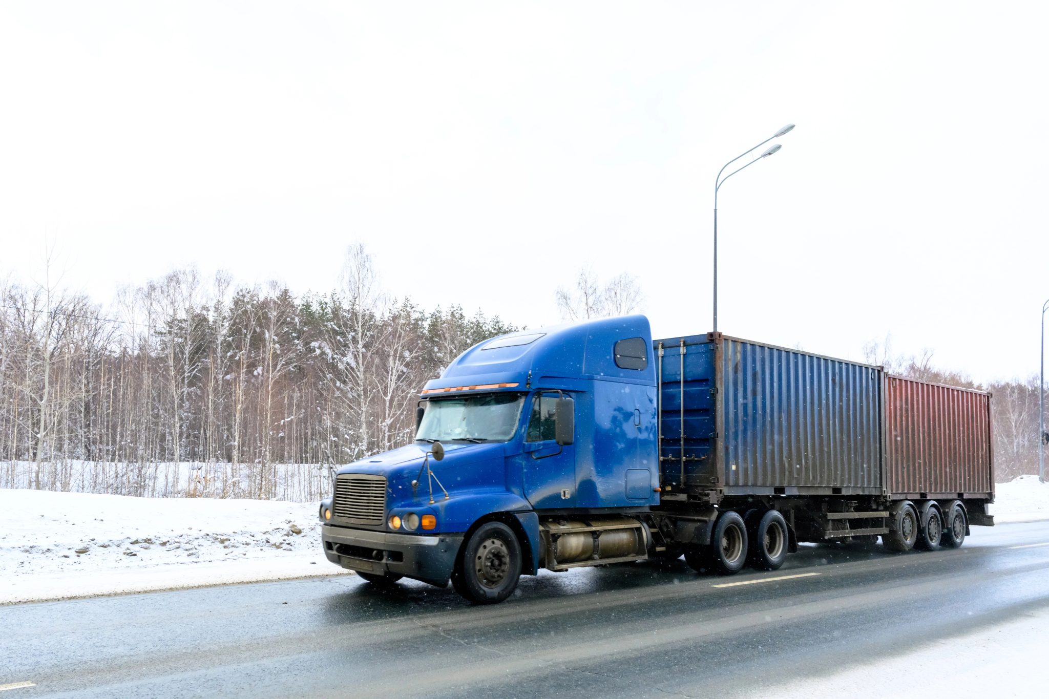 1647 constats d’infraction à des camions lourds le mois dernier